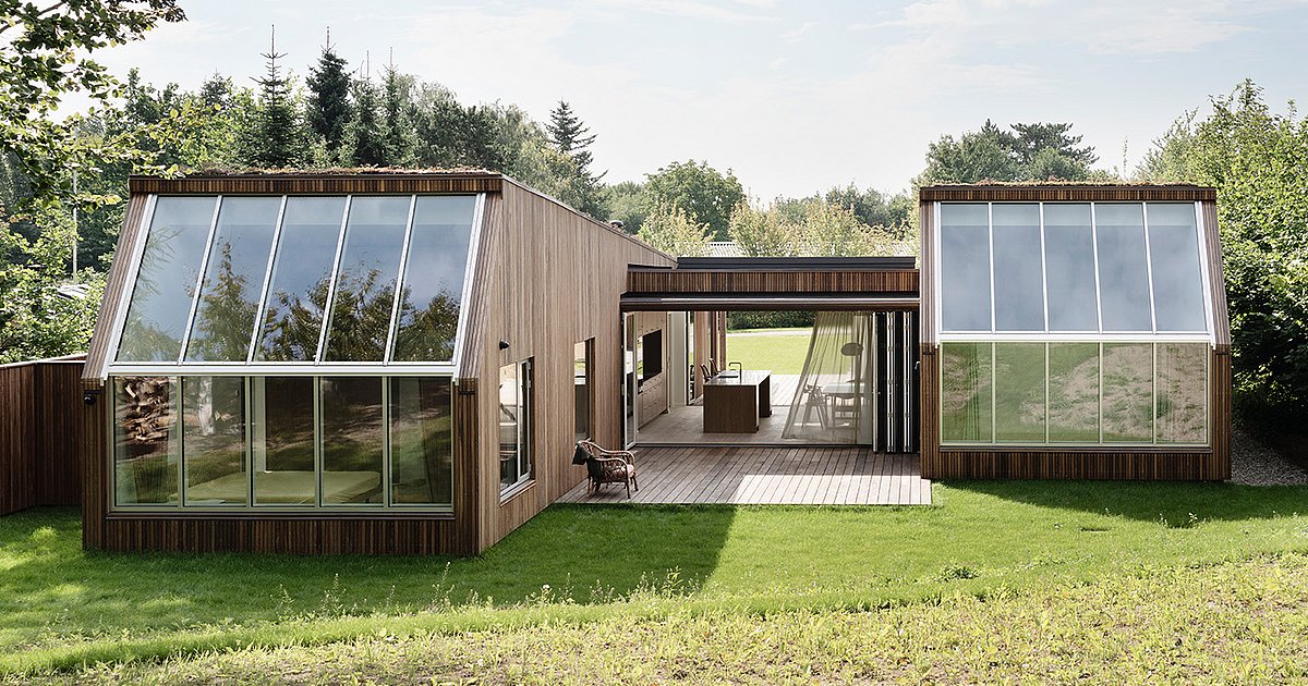 Unikt lysindfald og et flydende inde og ude med foldedøre